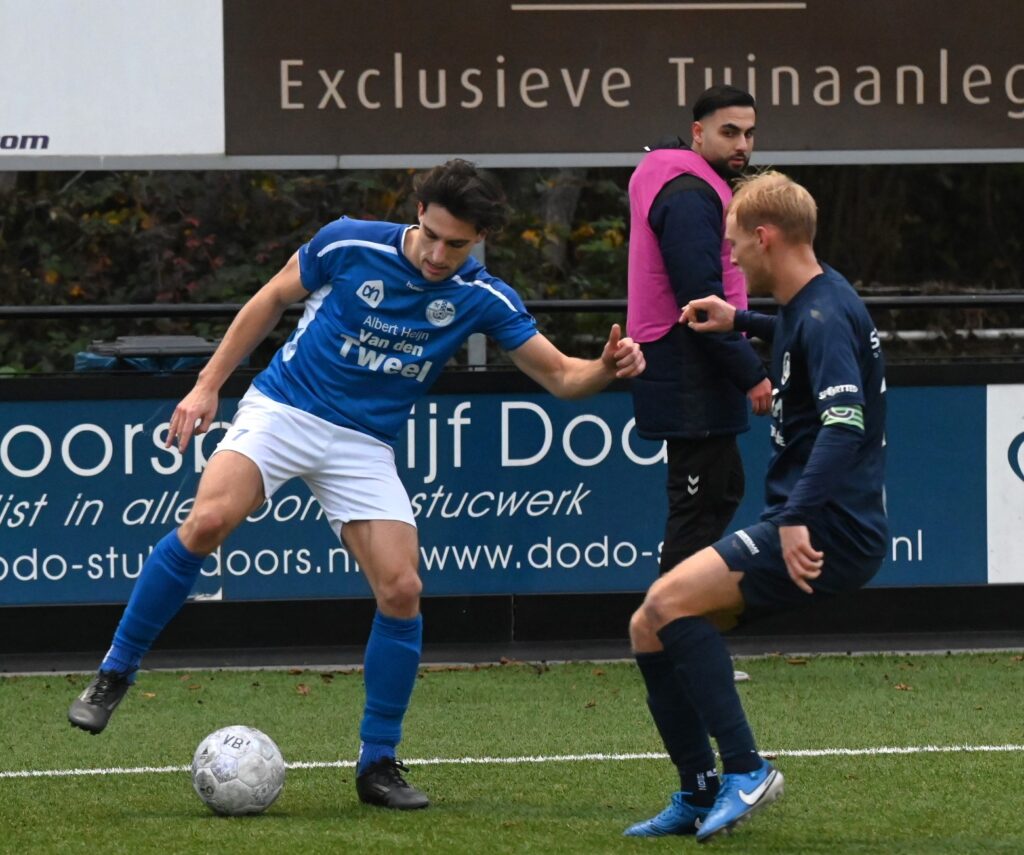 Veensche Boys verliest in laatste minuut van DTS’35 – Veensche Boys